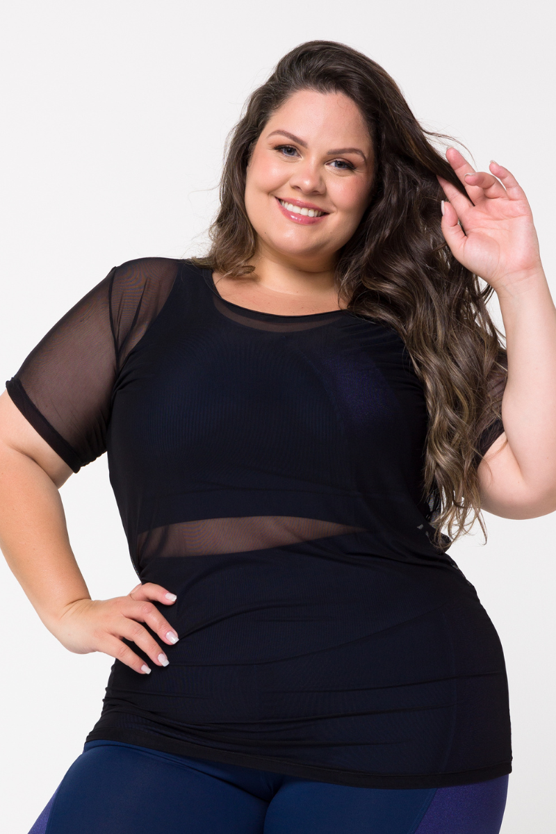 Blusa Tule Preta Plus Size