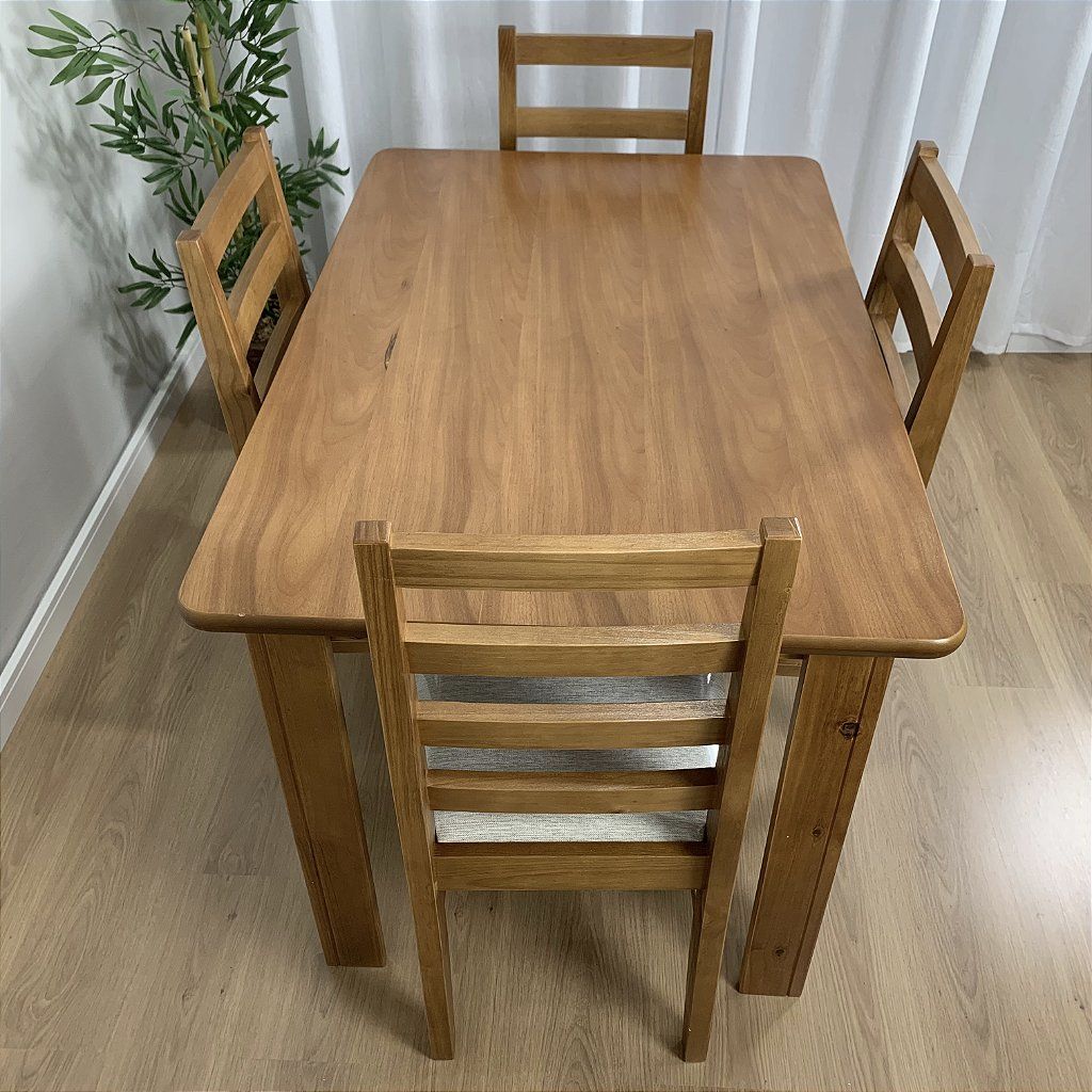 Mesa De Jantar Com 4 Cadeiras Retangular 120 x 80 Madeira Maciça e MDF